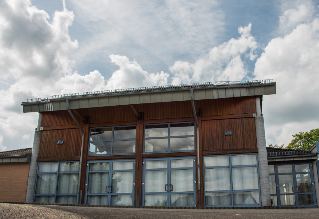 DGHs: Bürgerhaus Born – Gemeinde Hohenstein